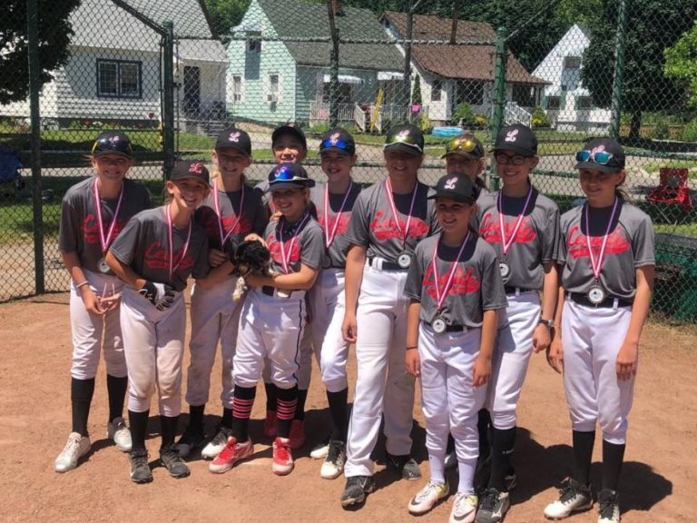 Leaside Girls Finish First! – Leaside Baseball Association – Baseball ...